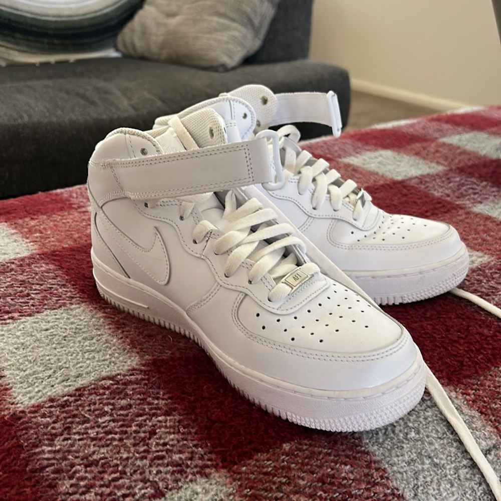 Nike High Top Air Force 1 Gem